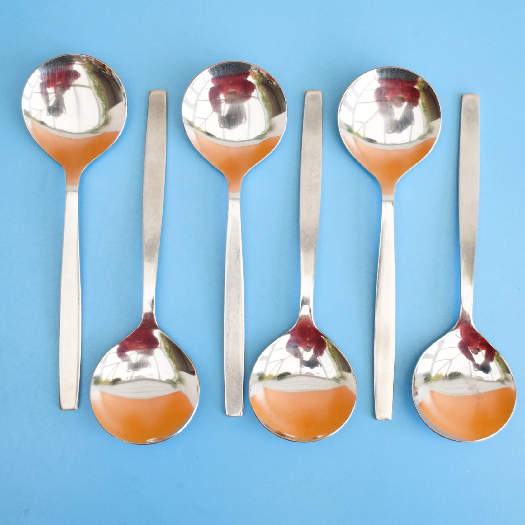 Sale – Pineapple Retro