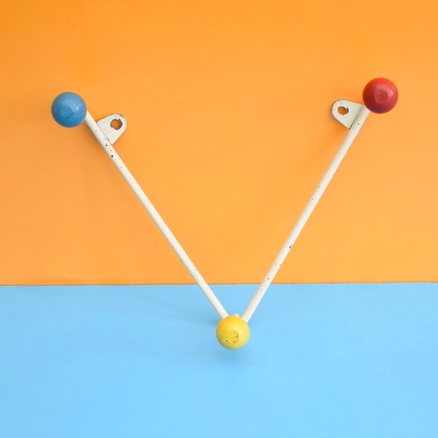 Vintage 1950s Atomic Hooks - Single Set - Wooden Balls – Pineapple Retro