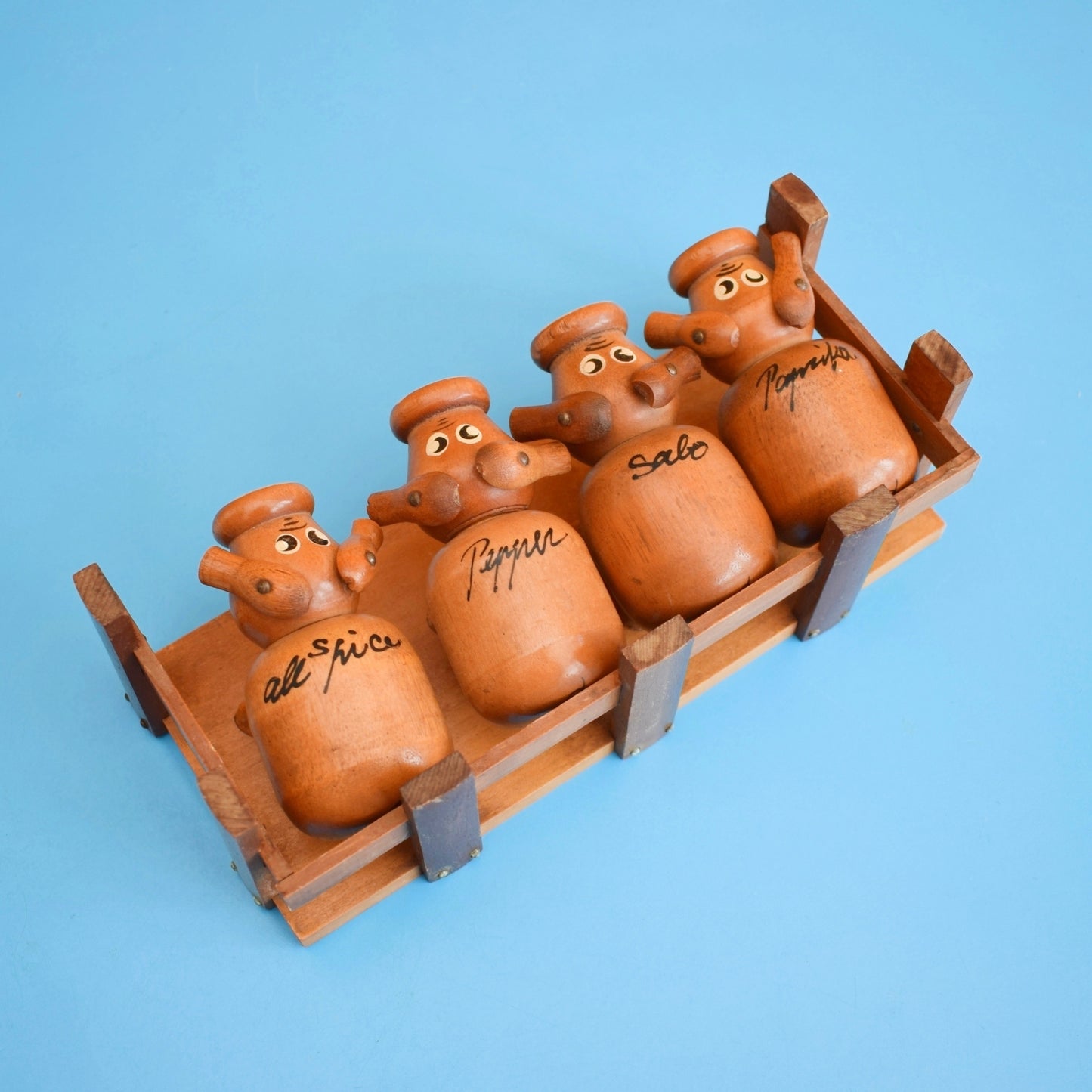 Vintage 1960s Wooden Pig Spice Pots In Stye – Pineapple Retro