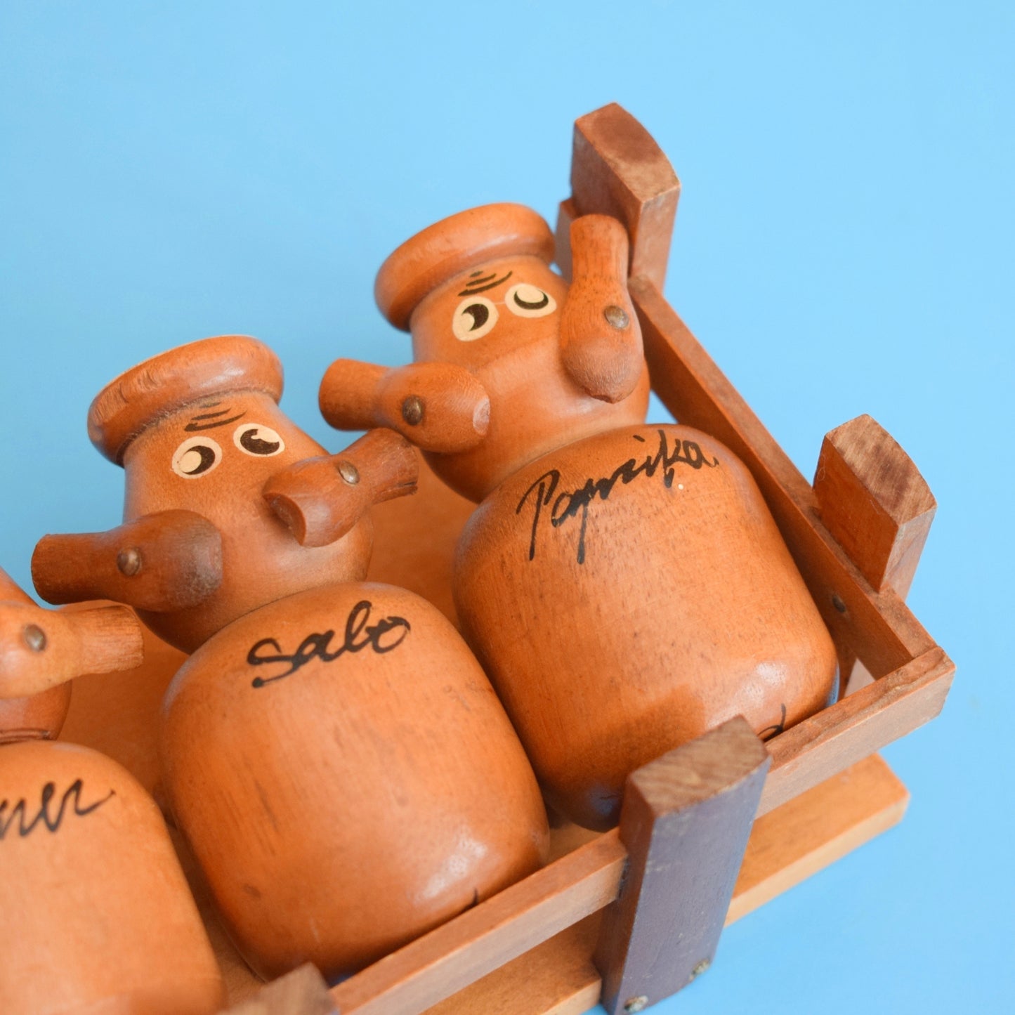Vintage 1960s Wooden Pig Spice Pots In Stye – Pineapple Retro