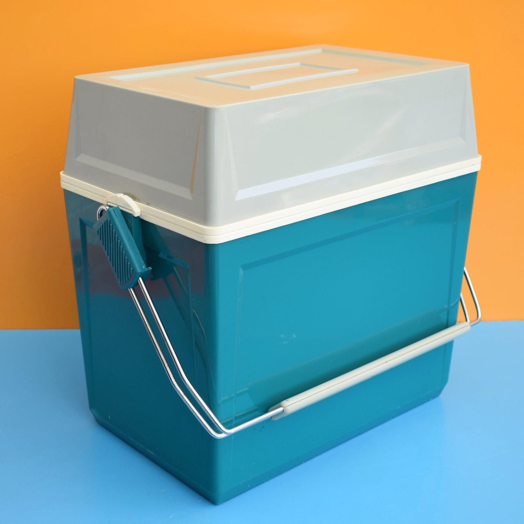 Vintage 1970s Selap Cool box - Teal & Grey – Pineapple Retro