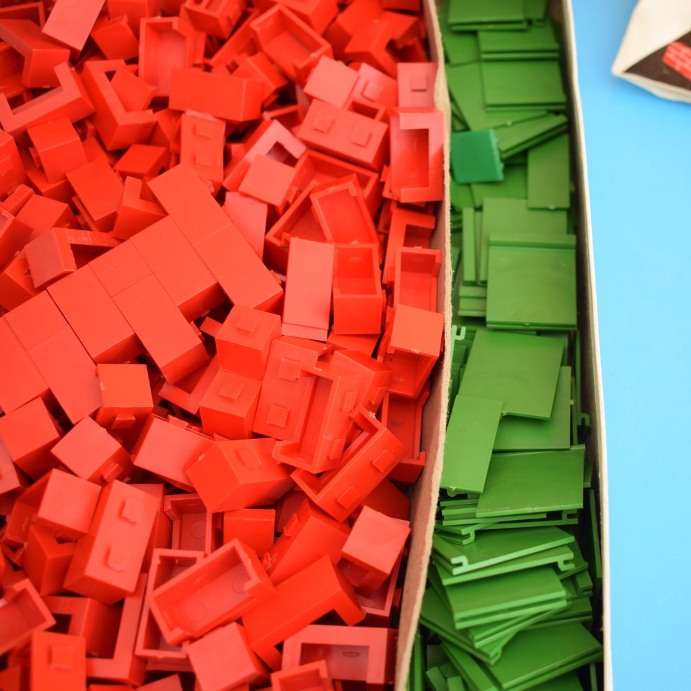 Vintage 1950s Airfix Plastic Building Set 3 – Pineapple Retro