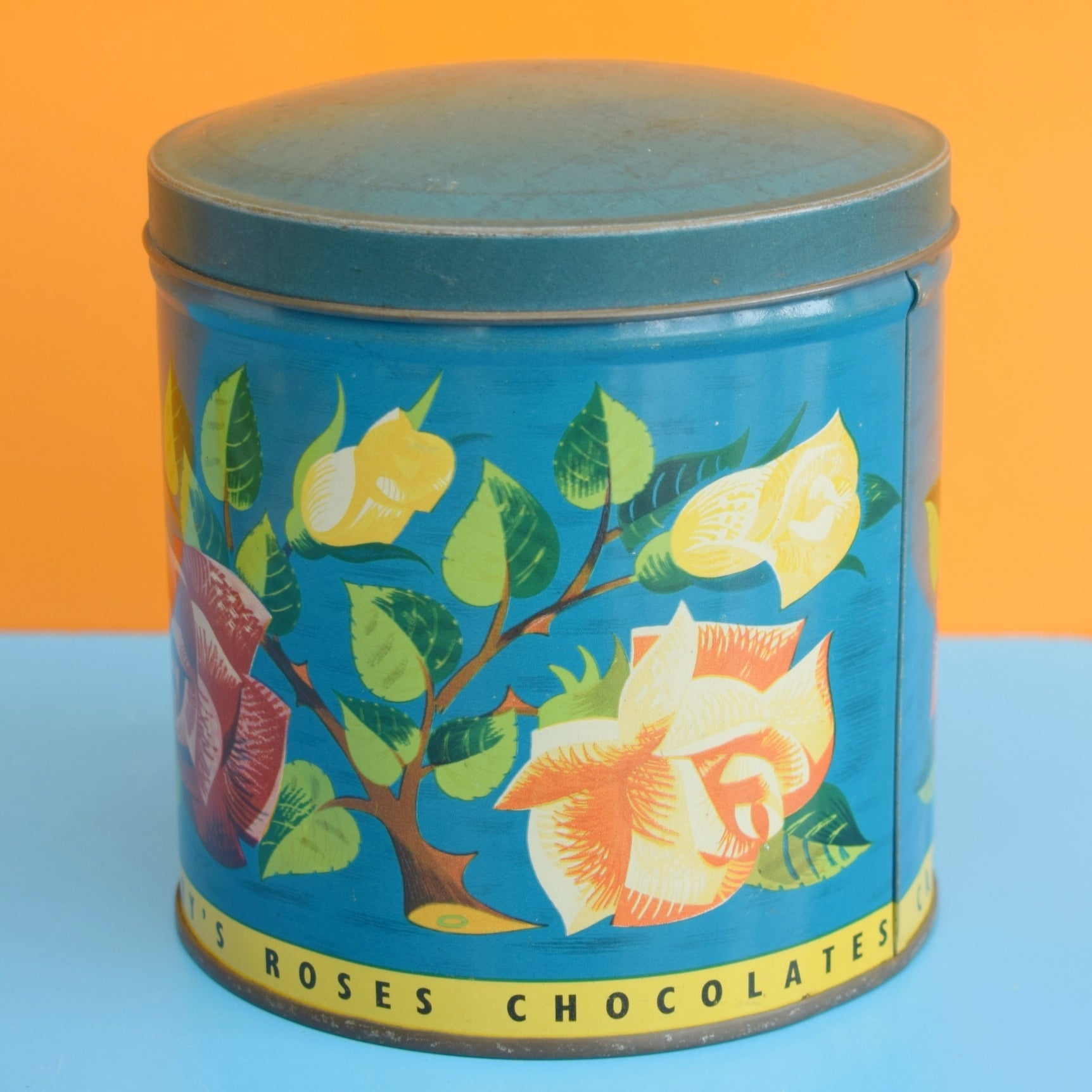Vintage 1960s Cadbury's Roses Tin – Pineapple Retro