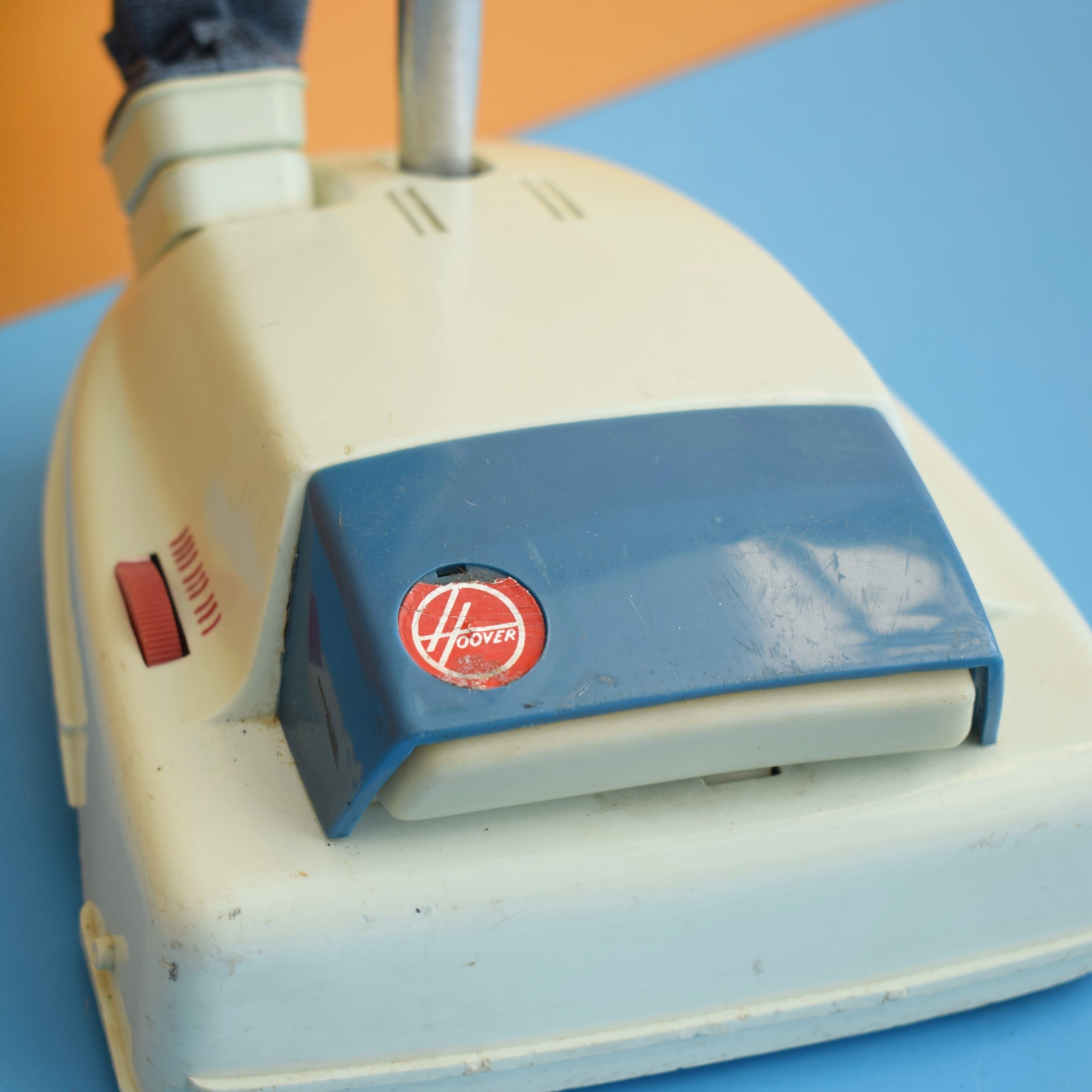 Vintage 1960s Children's Mini Toy Hoover Vacuum Cleaner – Pineapple Retro