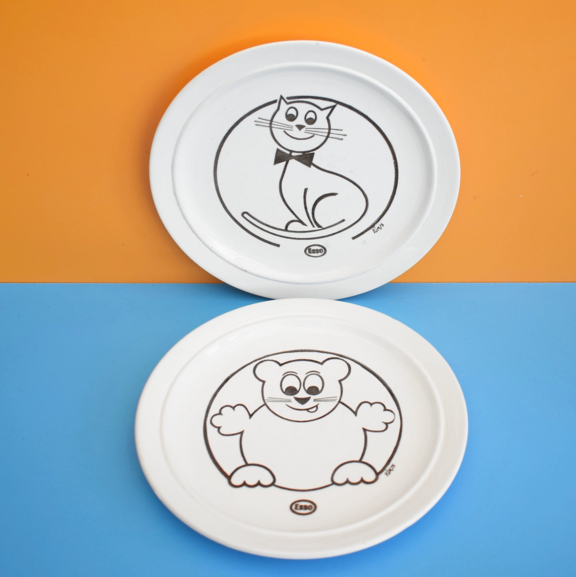 Vintage 1970s Esso Animal Ceramic Plate Cat Bear – Pineapple Retro