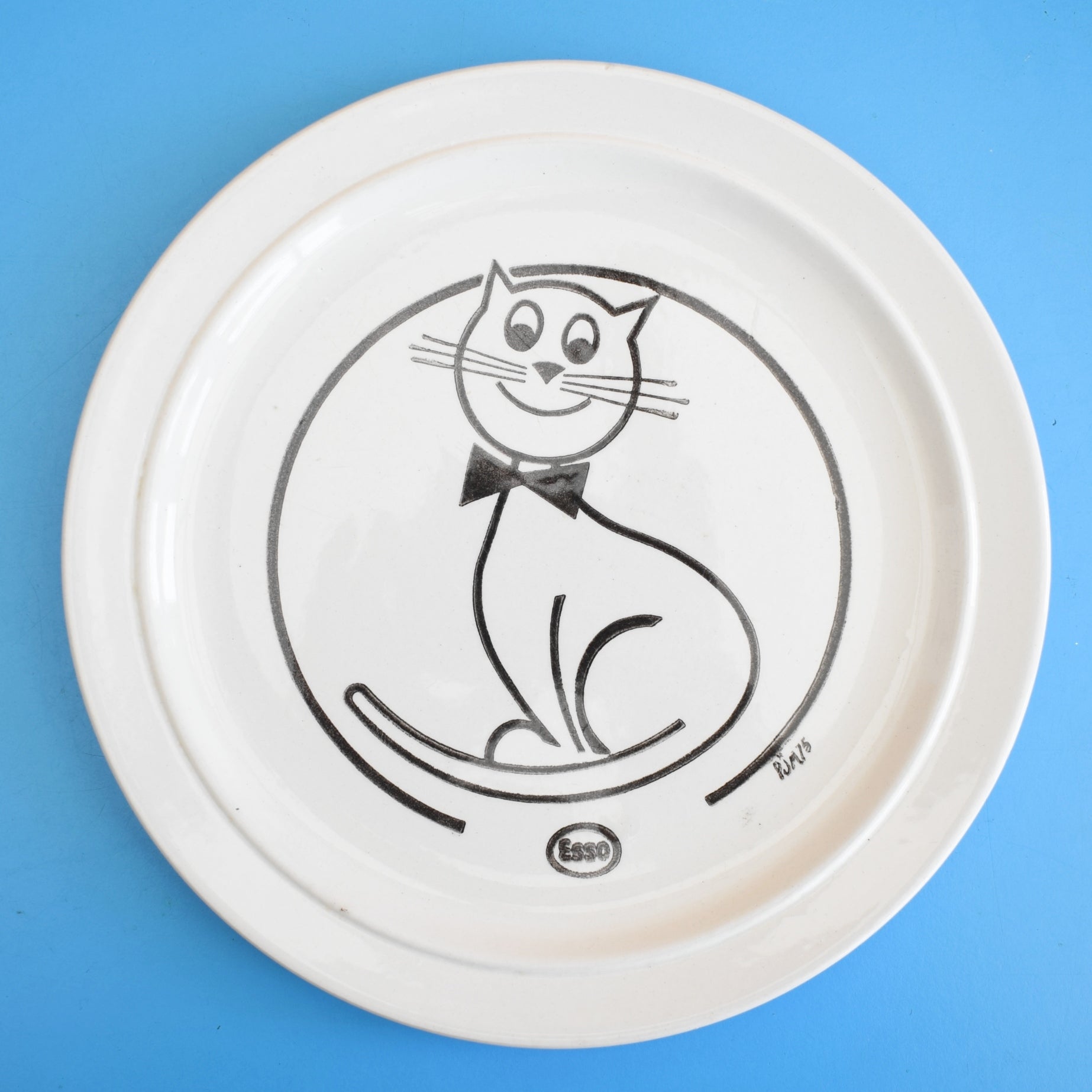 Vintage 1970s Esso Animal Ceramic Plate Cat Bear – Pineapple Retro