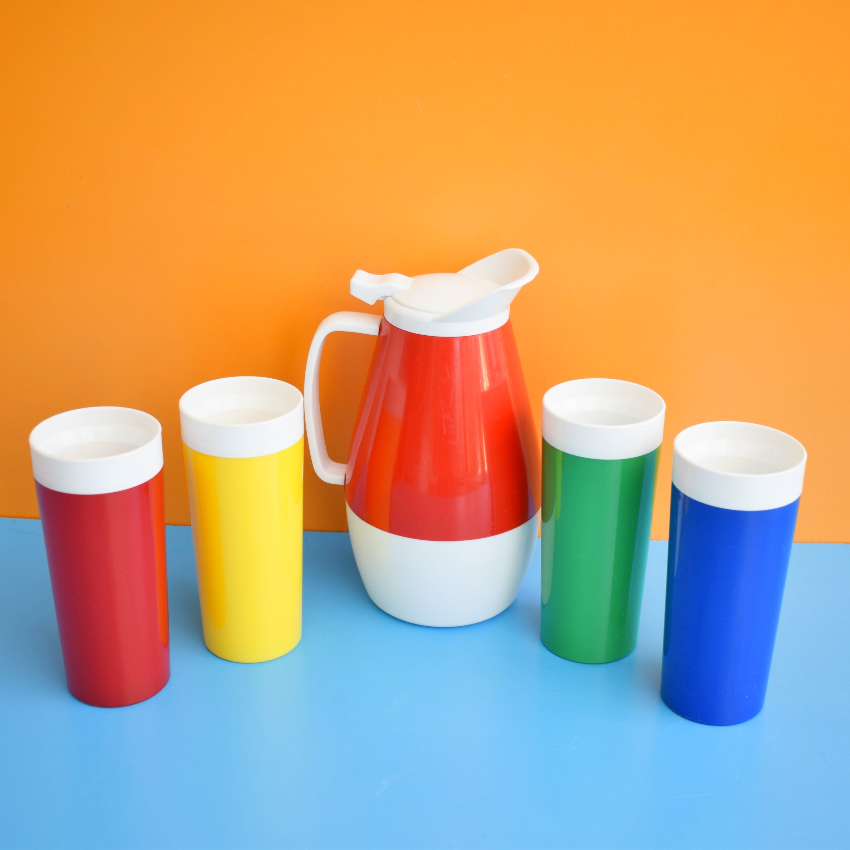 Vintage 1970s Plastic Jug & Beaker Set – Pineapple Retro