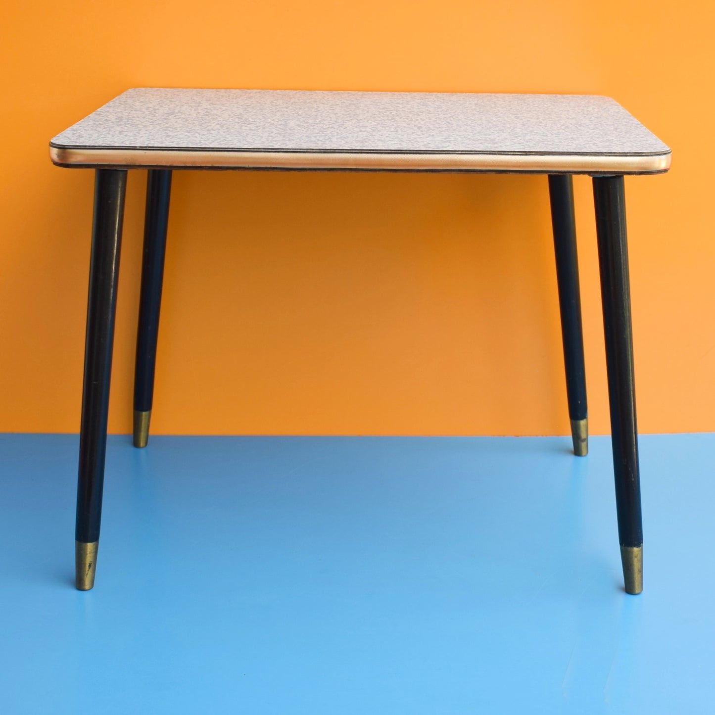 Vintage 1960s Patterned Formica Side Table – Pineapple Retro